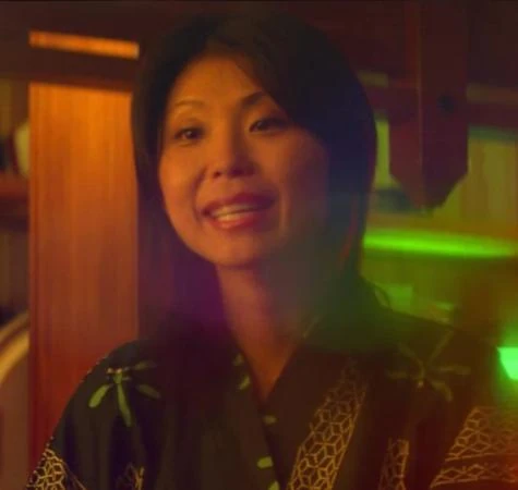 Waitress | Flash Forward Wiki | Fandom