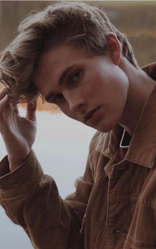 Maksimilijan Hervé Walsh | FLIGHT series Wiki | Fandom