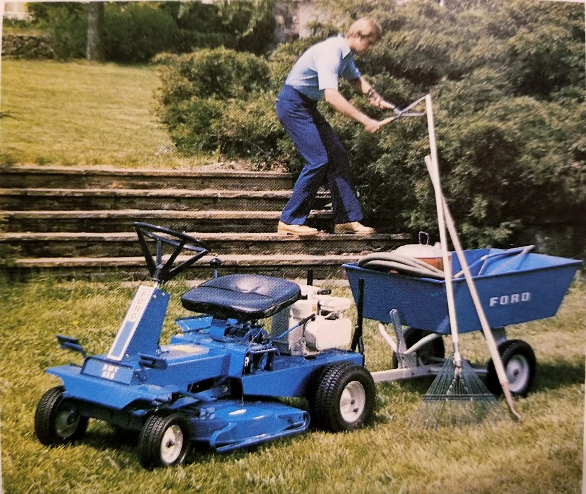 Rear Engine Rider Models | Ford Lawn and Garden Tractors Wiki | Fandom