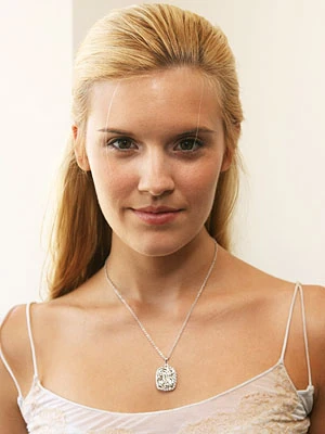 Gabrielle Clapp | Forks High Wiki | Fandom