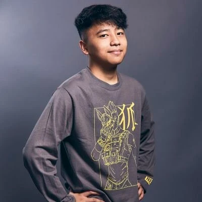 lolb0om - Fortnite Esports Wiki