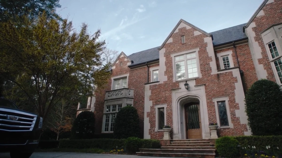 Hellfire Club's Charlotte Safe House | The Gifted Wiki | Fandom
