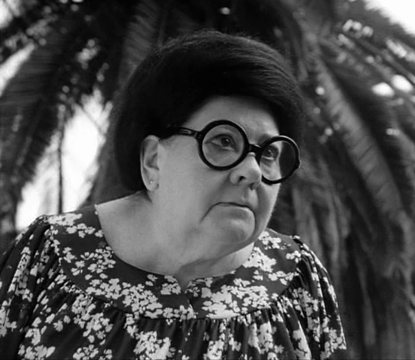 Mrs. Epstein | Frankenweenie Wiki | Fandom