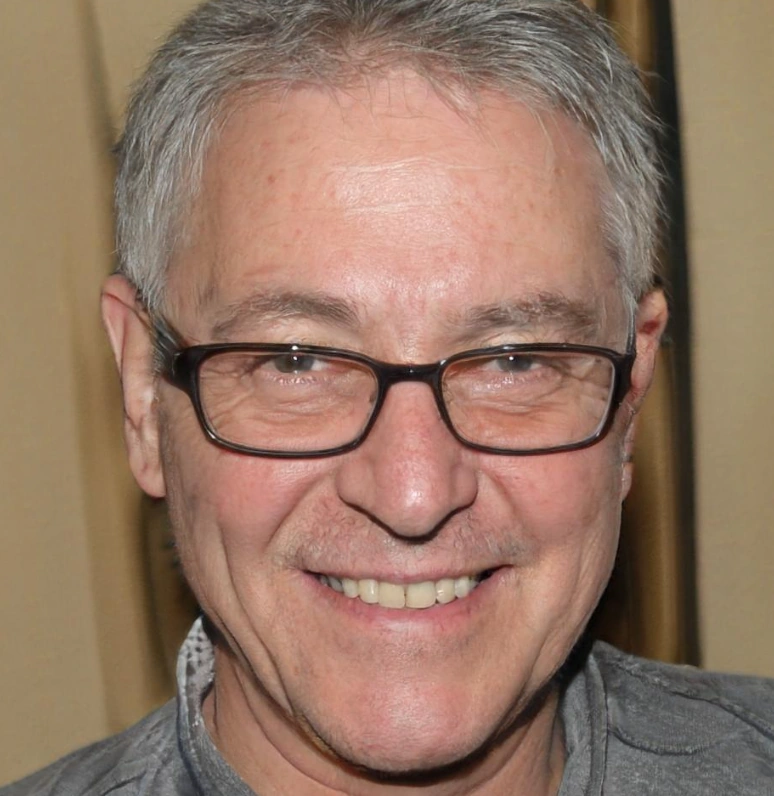 Robert J. Jones | Fransisca Wiki | Fandom