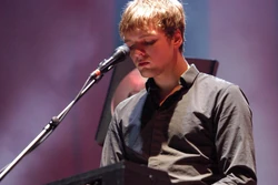 Andy Knowles | Franz Ferdinand Wiki | Fandom
