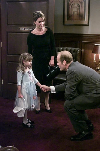 Alice Doyle | Frasier Wiki | Fandom