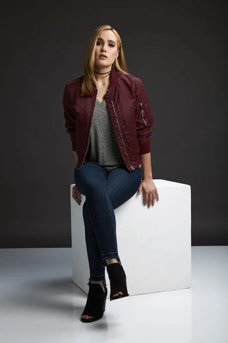 Charlie Singer | Freeform Wiki | Fandom