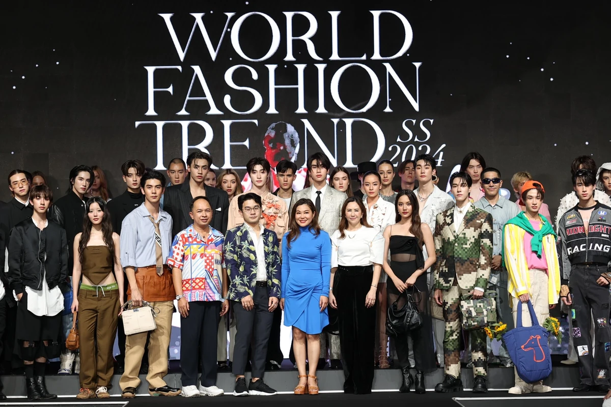 Siam Paragon - World Fashion Trend SS24 | Freen Sarocha Wiki | Fandom