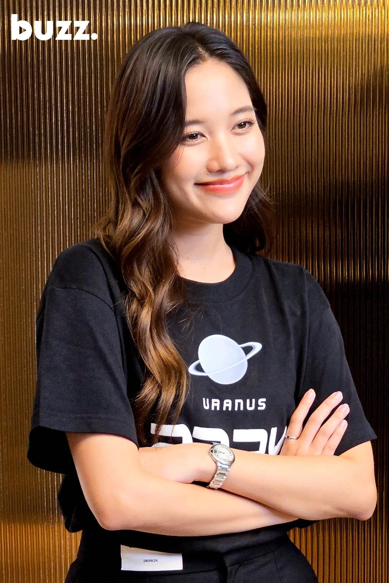 Buzz Interview: URANUS2324 | Freen Sarocha Wiki | Fandom