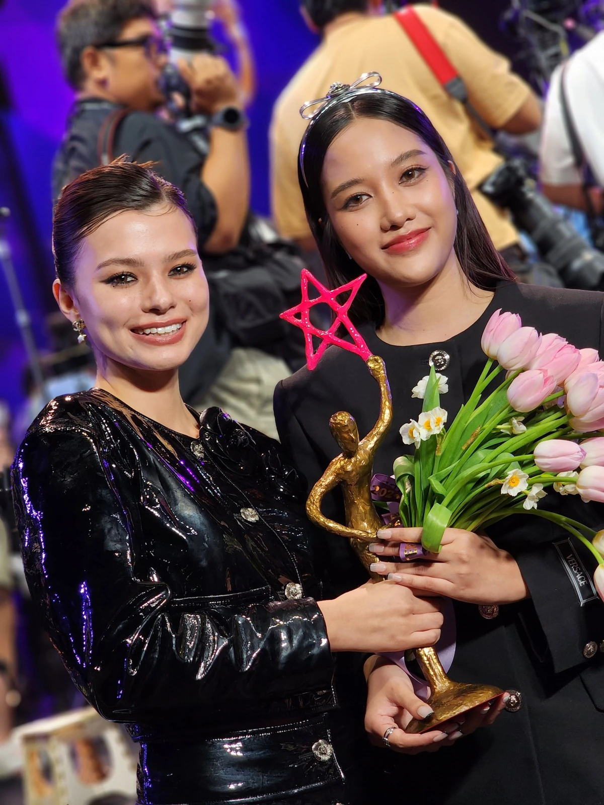 Nine Entertain Awards 2024 | Freen Sarocha Wiki | Fandom