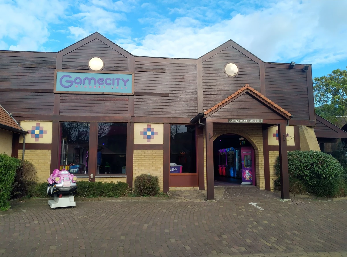 Amusement Saloon | FreizeitparkFUN Wiki | Fandom