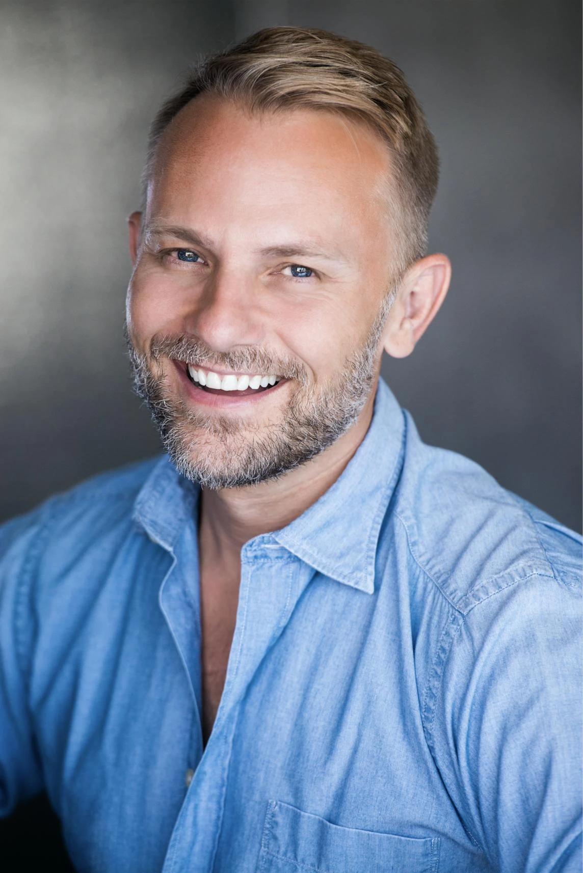 Craig Robert Young | FringeWiki | Fandom