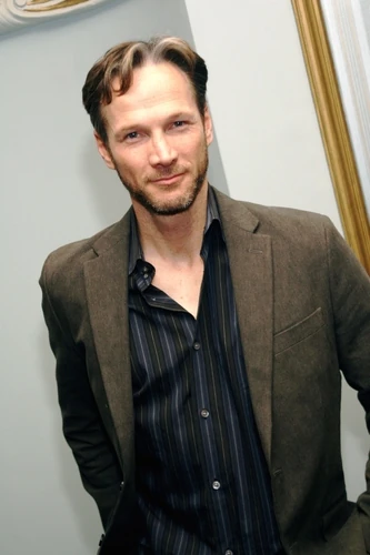 Sean Mahon | FringeWiki | Fandom