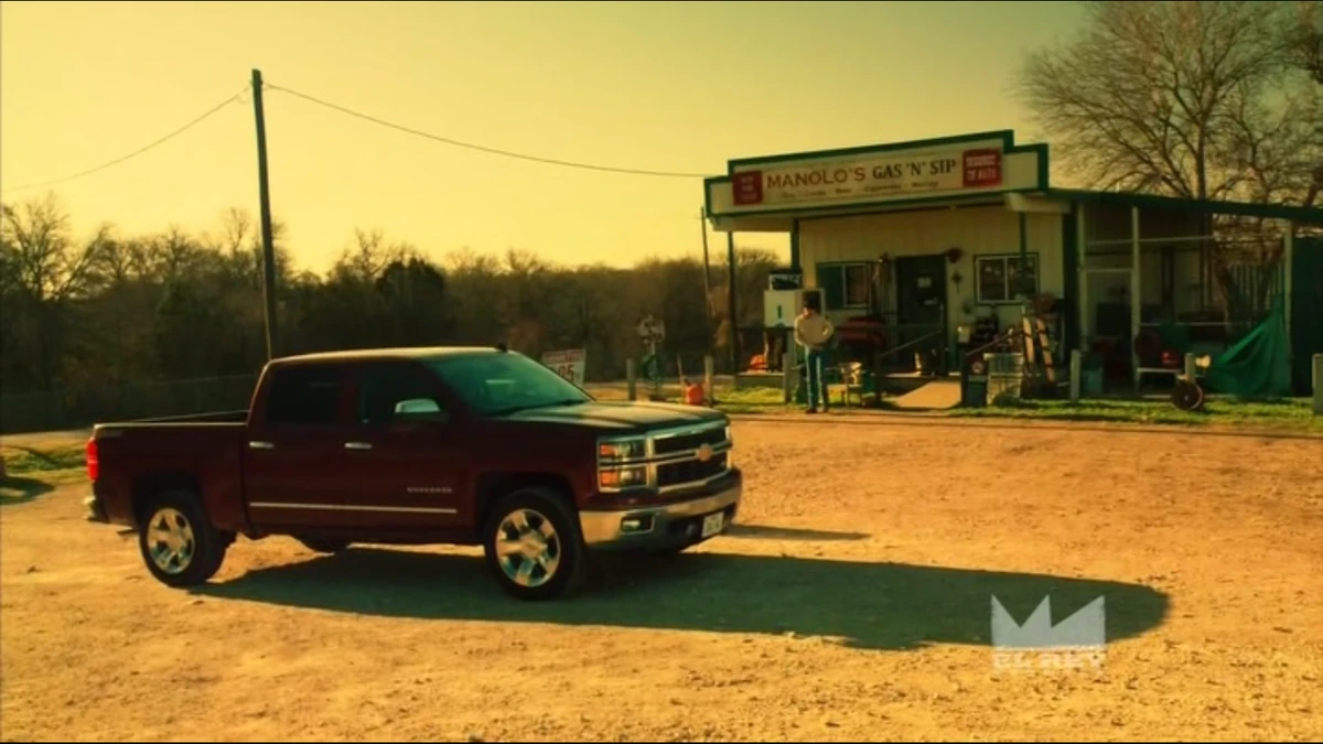 Manolo's Gas "N" Sip | Wikia From Dusk till Dawn | Fandom