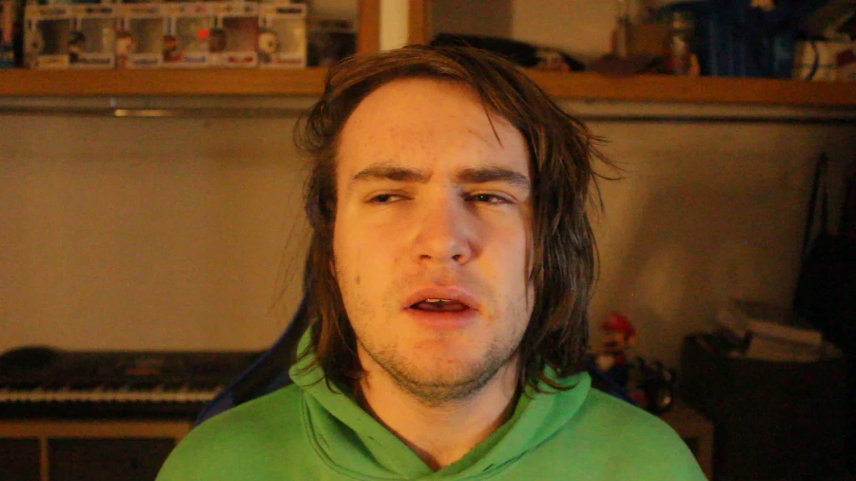 Charlie Lyons-Morgan | Paper and Games Wiki | Fandom