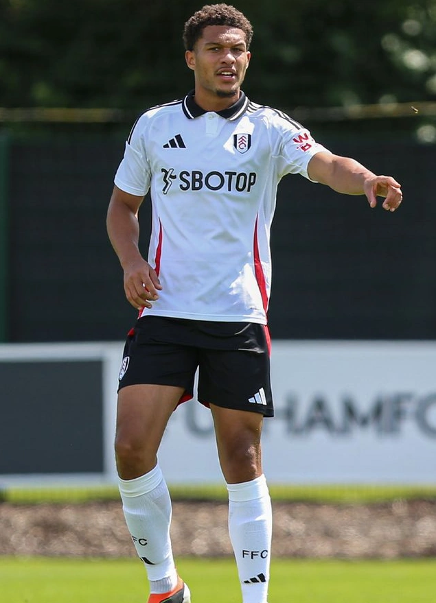 Ibane Bowat | Fulham Wiki | Fandom