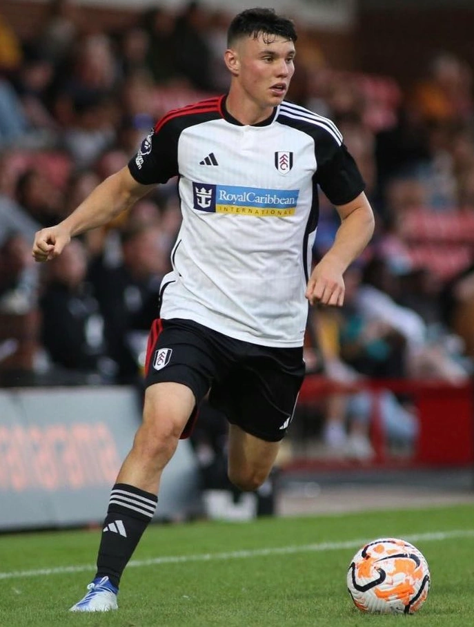 Chris Donnell | Fulham Wiki | Fandom