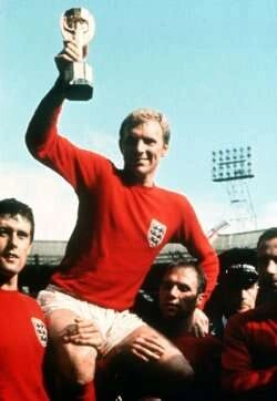 Bobby Moore | Fulham FC Wiki | Fandom