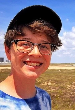 LB | Fun Questers Wiki | Fandom