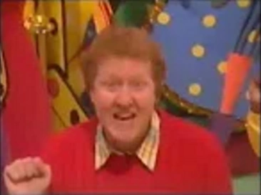 Iain Lauchlan | Fun Song Factory Wikia | Fandom