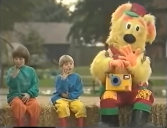 Five Little Chickens | Fun Song Factory Wikia | Fandom