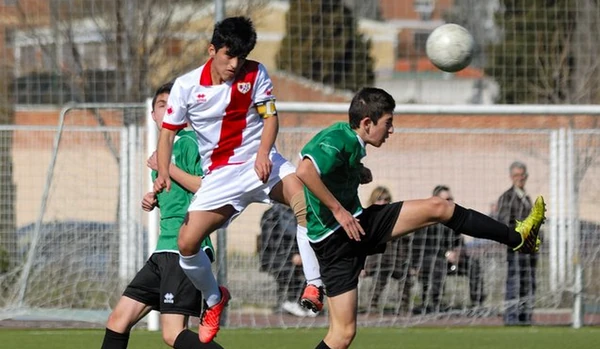 Renzo Cruz | Wiki Futbolistas Peruanos en el Exterior | Fandom