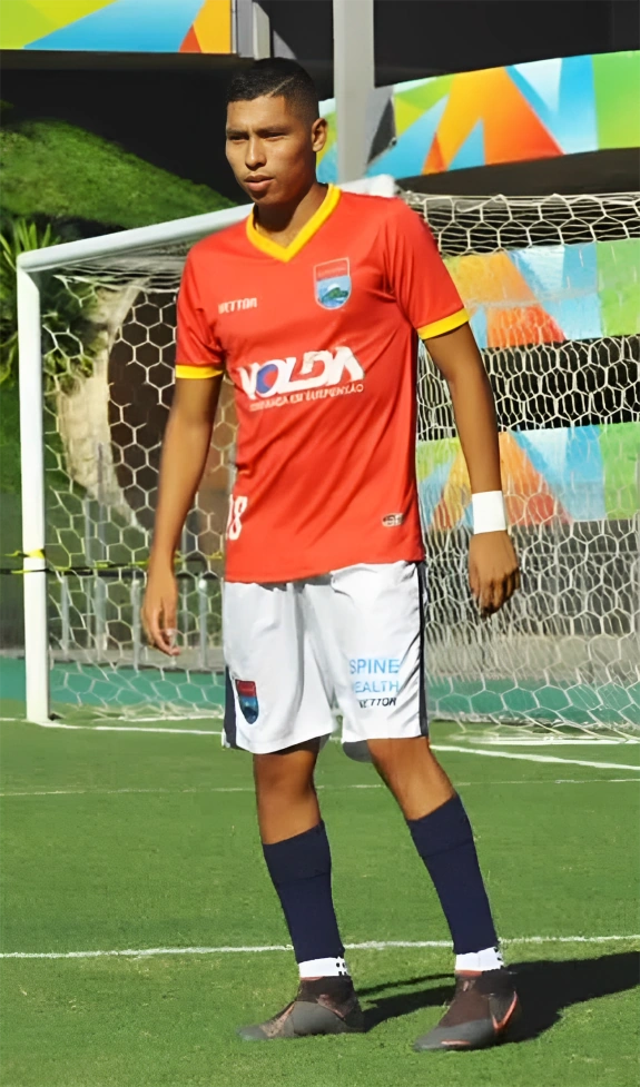 Leonardo Ruíz | Wiki Futbolistas Peruanos en el Exterior | Fandom