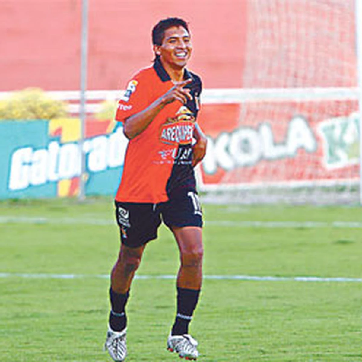 Hilden Salas | Wiki Futbolistas Peruanos en el Exterior | Fandom