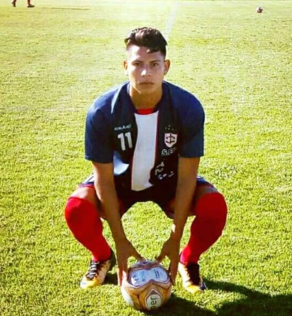 Luis Román | Wiki Futbolistas Peruanos en el Exterior | Fandom