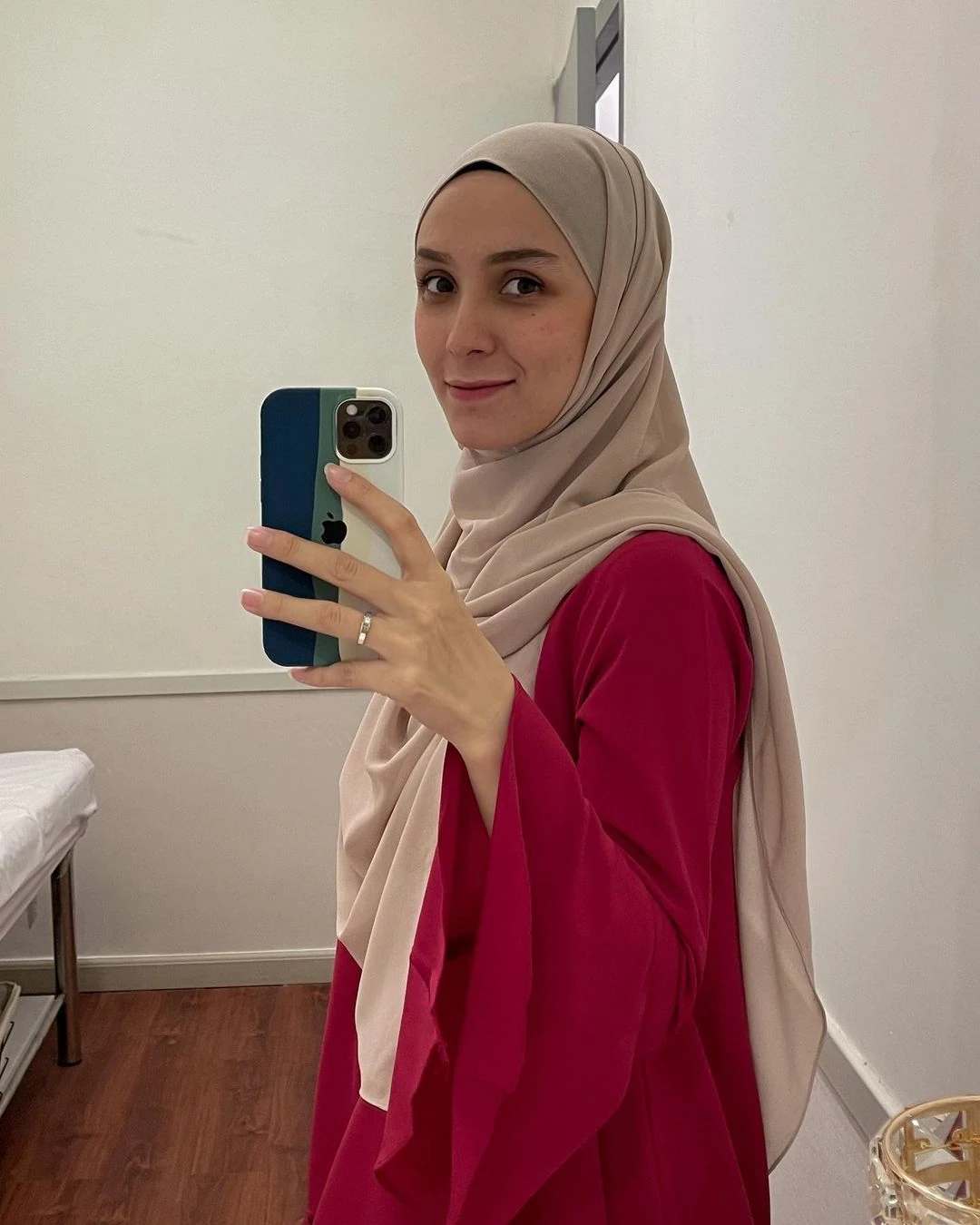 Sheila Gumiwang | Gadis Sampul Wiki | Fandom