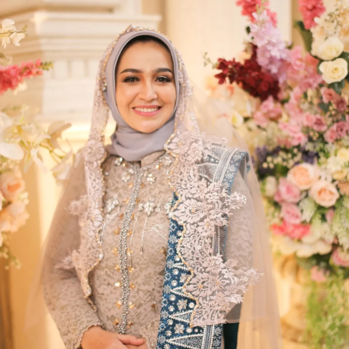 Mirna Firuskhan | Gadis Sampul Wiki | Fandom