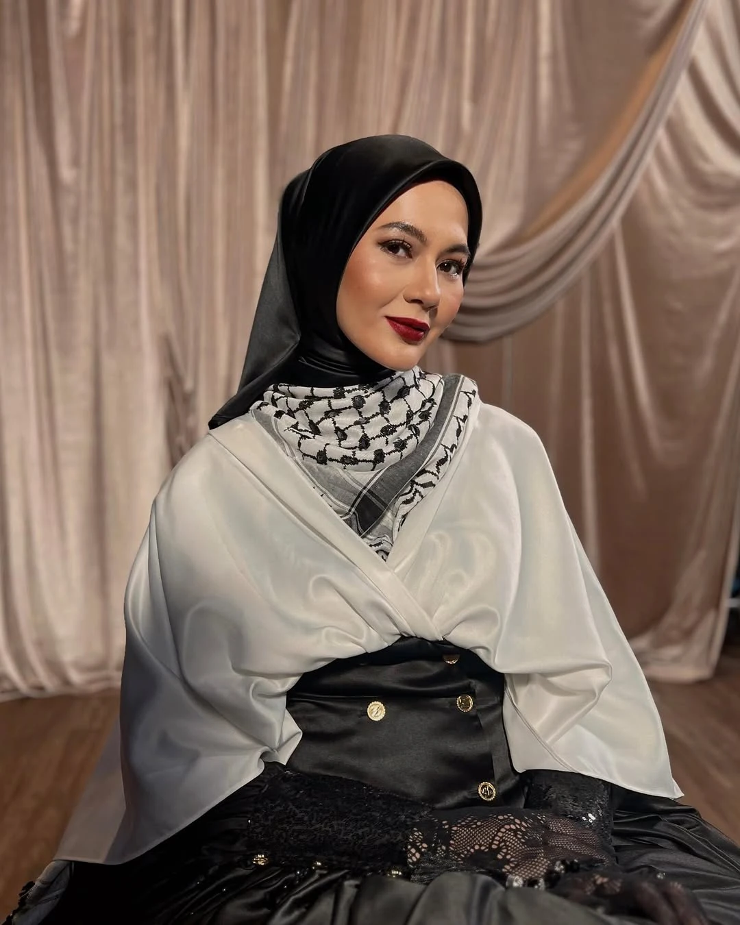 Paula Verhoeven | Gadis Sampul Wiki | Fandom