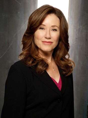 Laura Roslin | Battlestar Galactica Wiki | Fandom