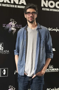 Javier Botet Lopez Mama