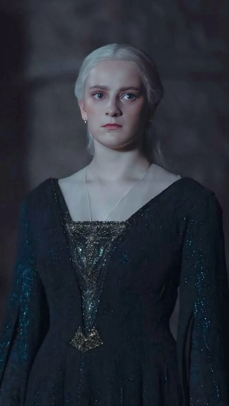 Helaena Targaryen (Heirs of the Iron Throne) | Game of Thrones fanon ...