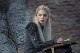 Shaena Targaryen (Wyvern vs Dragon) | Game of Thrones fanon Wiki | Fandom