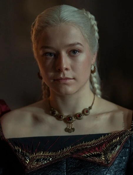 Rhaenyra Targaryen (The Dance of The Dragons) | Game of Thrones fanon ...