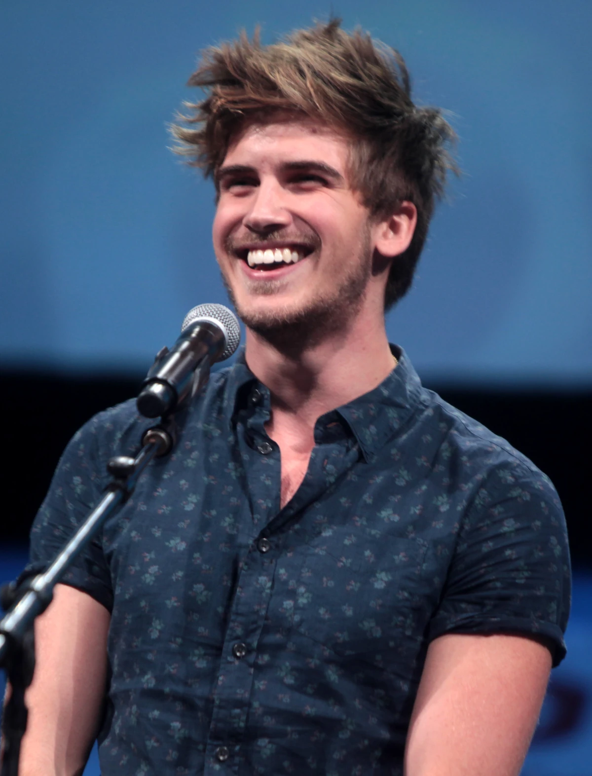 Joey Graceffa | Game Shows Wiki | Fandom