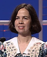 Sara Cox | Game Shows Wiki | Fandom