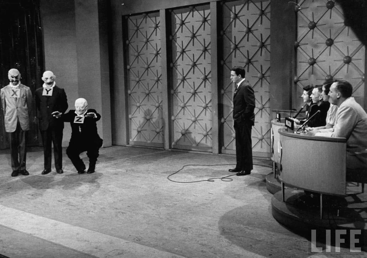 Play Your Hunch | Game Shows Wiki | Fandom