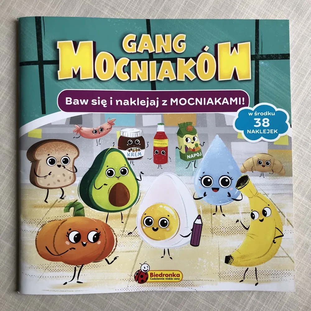 Baw się i naklejaj z Mocniakami | Gang Świeżaków Wiki | Fandom
