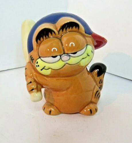 Garfield Enesco Ceramic Baseball player | Garfield Collectibles Wiki ...
