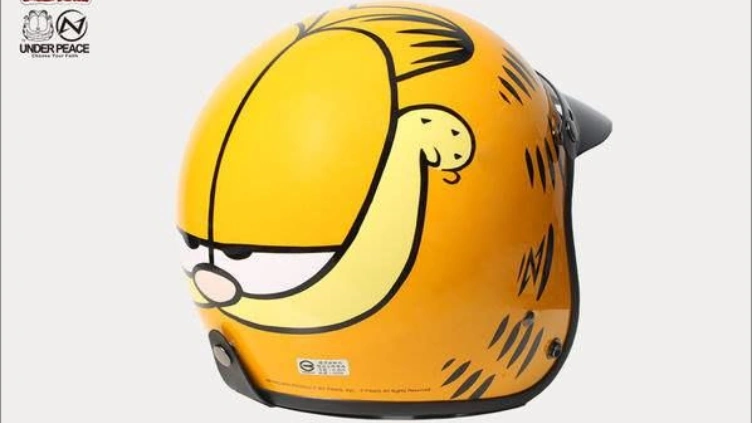 Garfield Motorcycle Helmet | Garfield Collectibles Wiki | Fandom