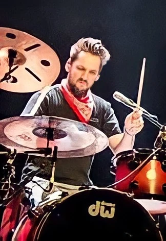 Gordon McNeil | Gary Mullen and the Works Wiki | Fandom