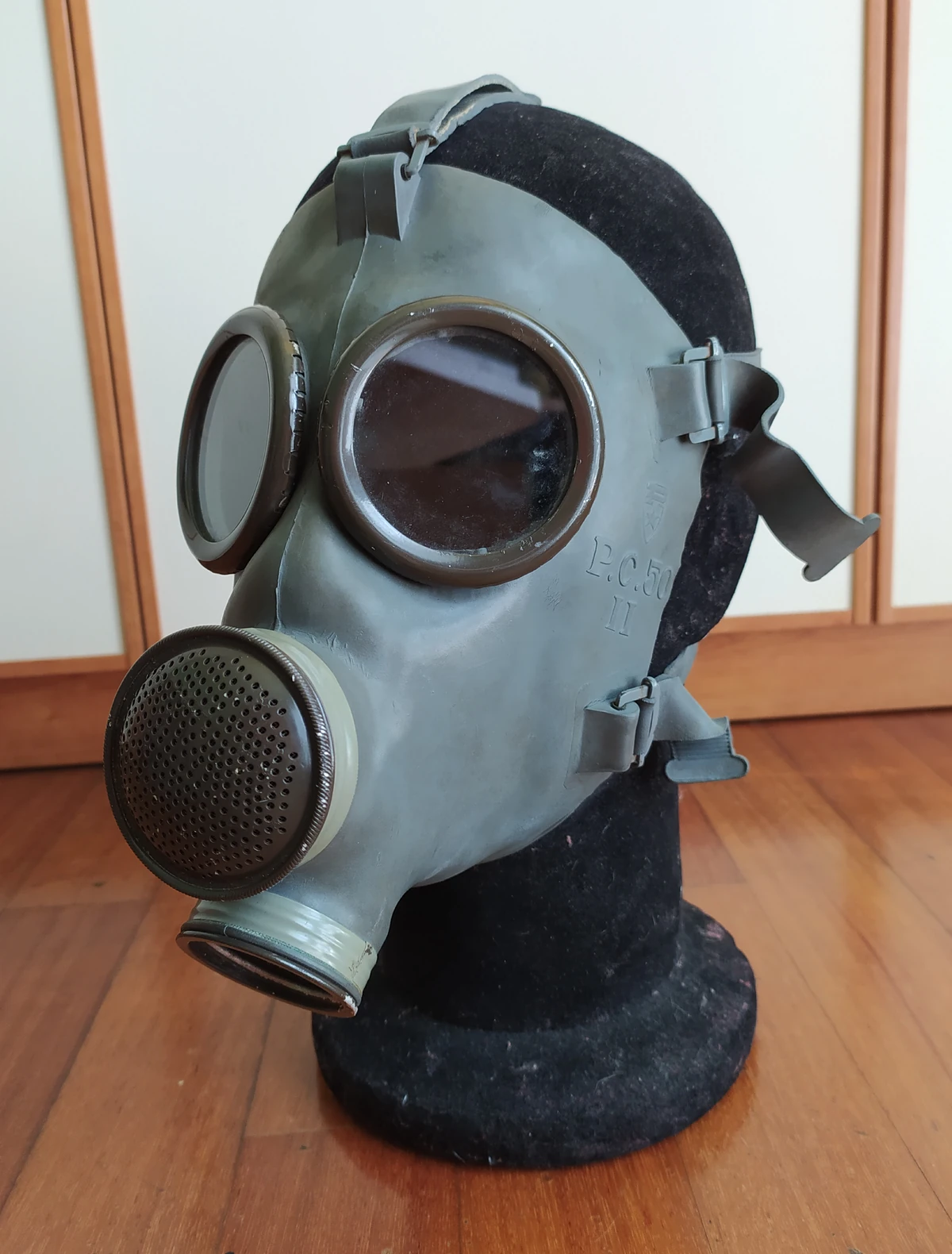 P.C. 50 | Gas Mask and Respirator Wiki | Fandom