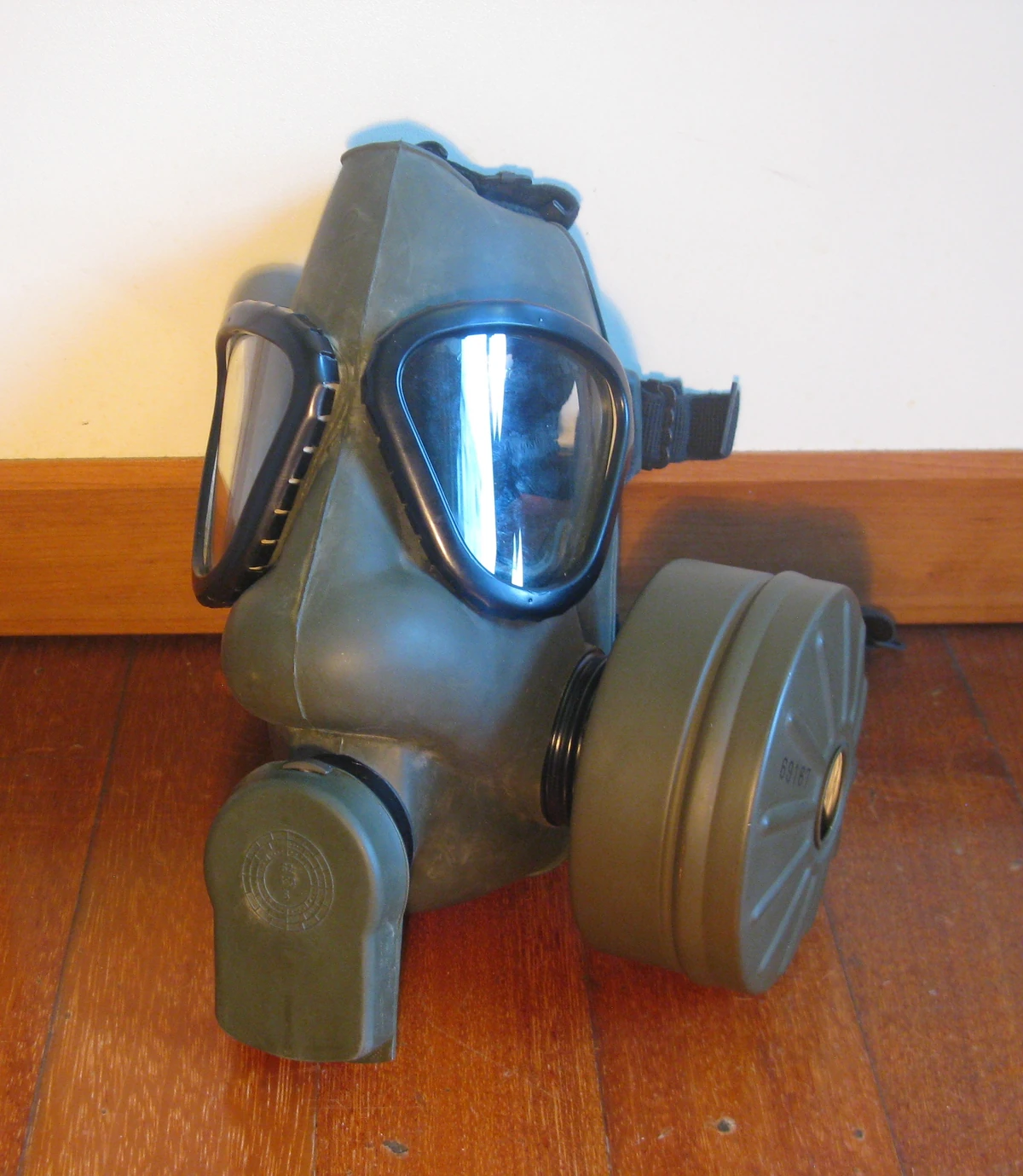 Skyddsmask 51 | Gas Mask and Respirator Wiki | Fandom