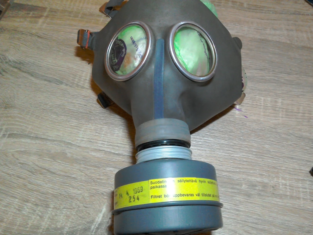 M/62 | Gas Mask and Respirator Wiki | Fandom
