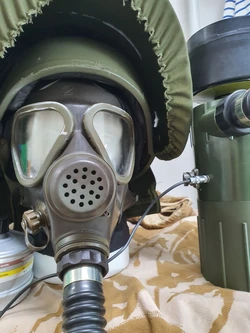 German Gas Mask Respirator M65 Drager Military Issue Wnbc Filter