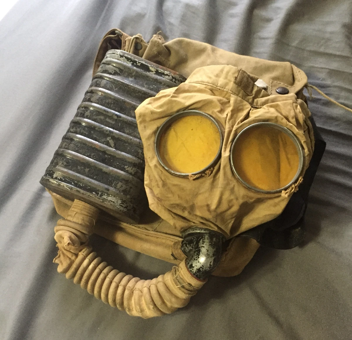 American Small Box Respirator | Gas Mask and Respirator Wiki | Fandom