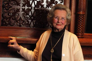 Doris O'Neill | Gavin & Stacey Wiki | Fandom